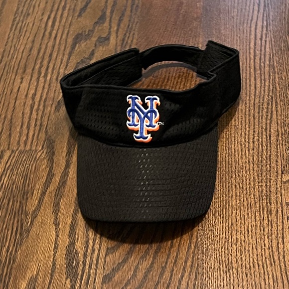 Accessories | Vintage Unisex Black Mlb Ny Mets Logo Visor Cap | Poshmark